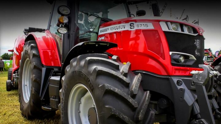 Massey Ferguson "MF-350" gonflé au V8 | Journal Paysan Breton