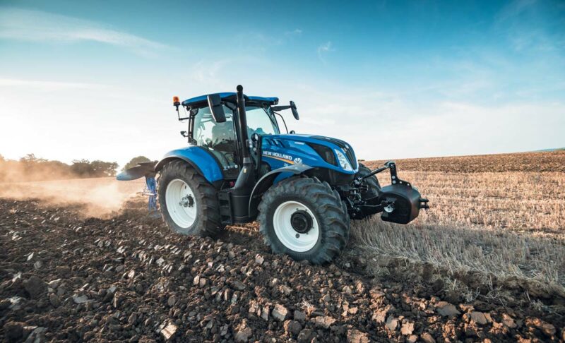 Deux nouveaux New holland T6 6 cylindres : Les T6.180 Auto Command et ...