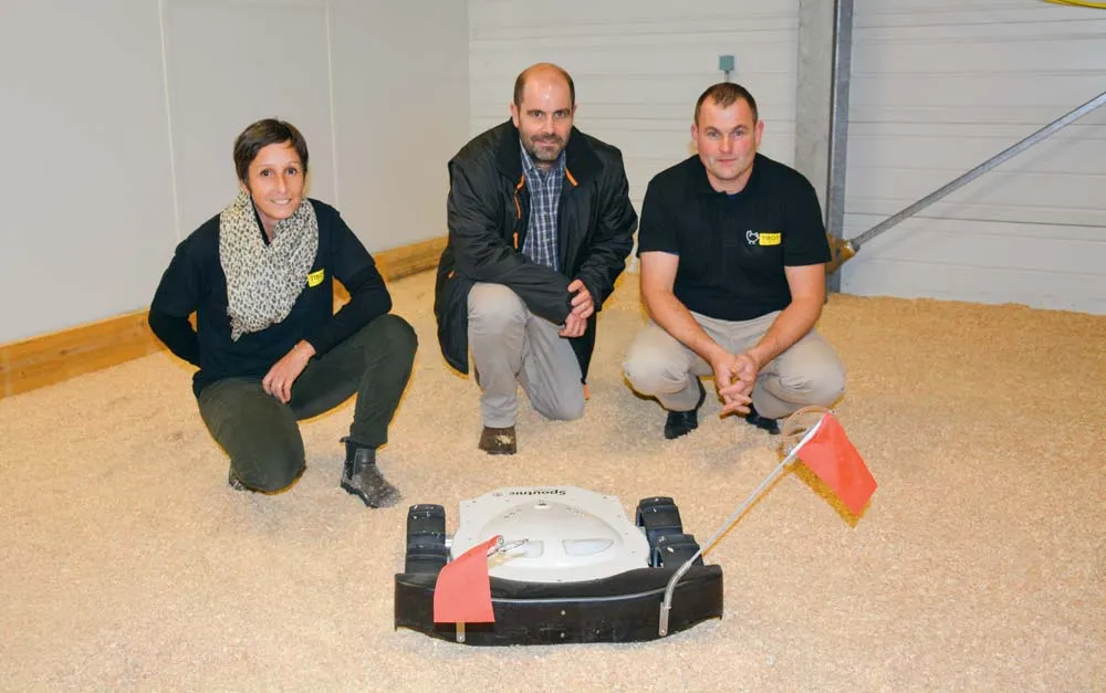 Le robot, nouvel assistant de l’aviculteur | Journal Paysan Breton