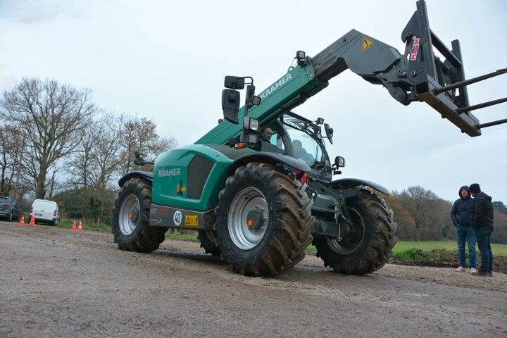 Le Kramer KT 407 sous tous les angles – Journal Paysan Breton