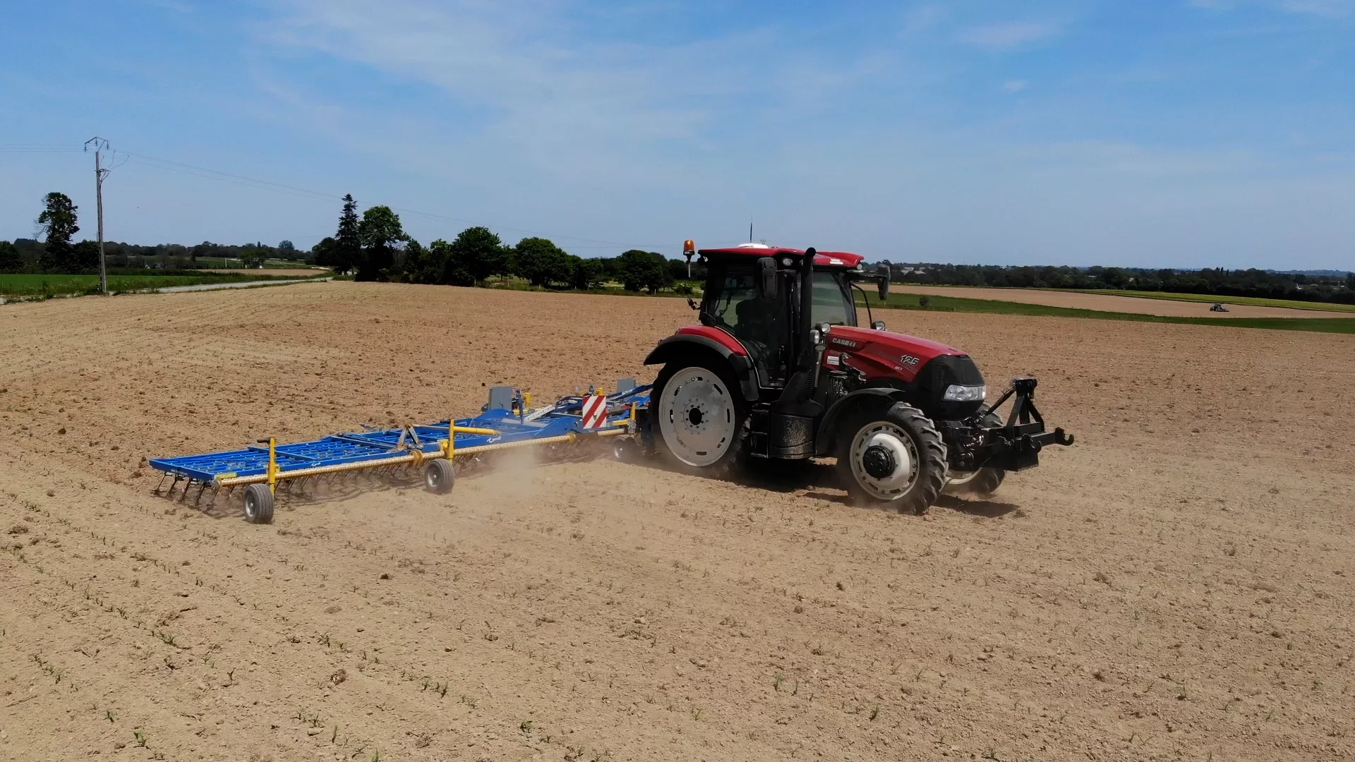 Herse étrille: principe simple mais réglages délicats | Journal Paysan ...